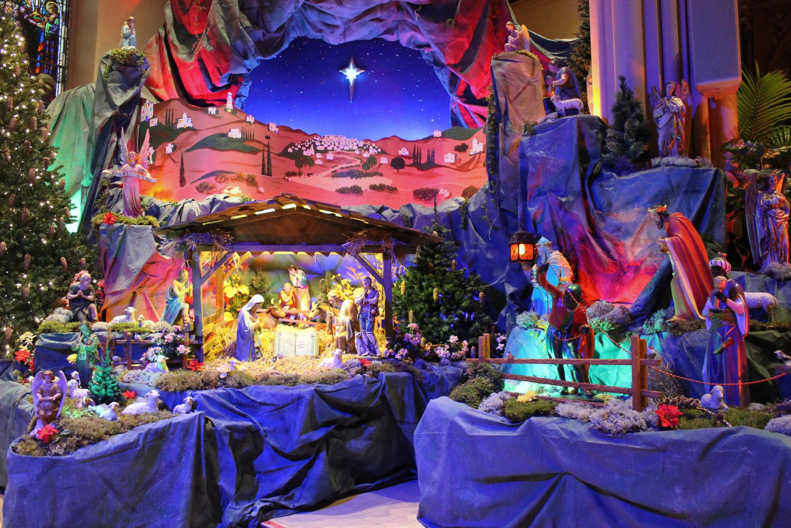 Une immense crèche de Noël à visiter - L’Hebdo Journal