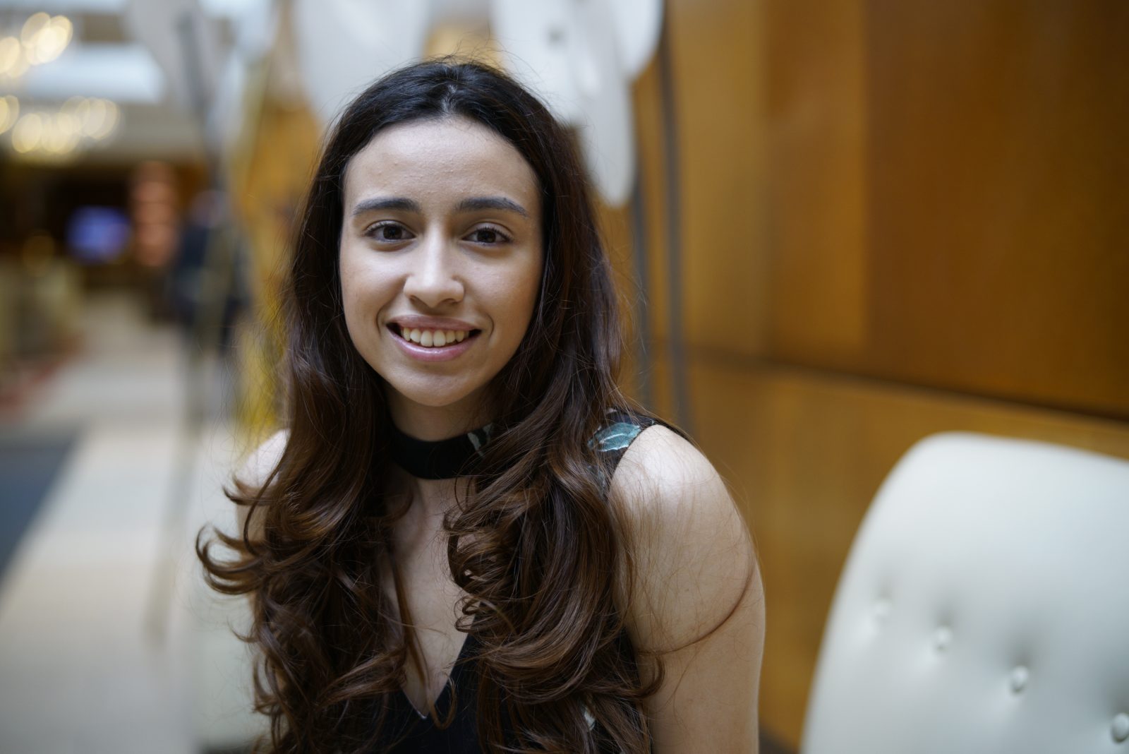 Chaymae Chraibi reçoit une bourse d'étude de 70 000$ - L’Hebdo Journal