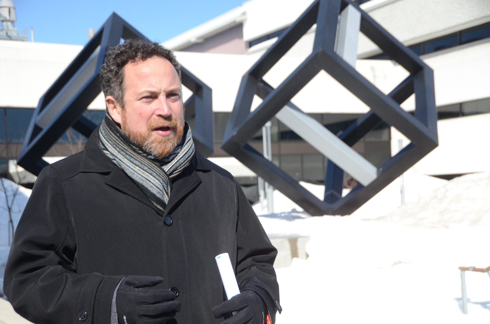 Jean Lamarche propose un service de rétention des diplômés - L’Hebdo ...