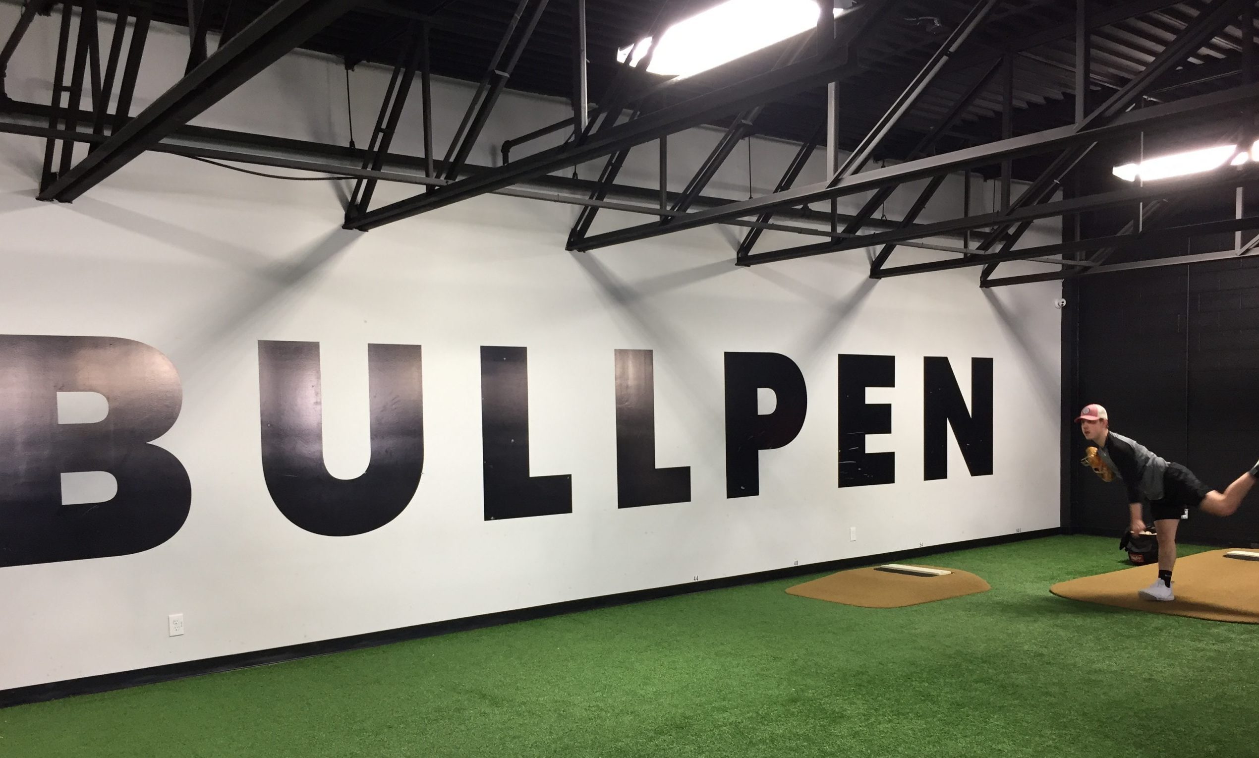 Aigles: le Centre de pratique s’installe chez Baseball 360 - L’Hebdo ...